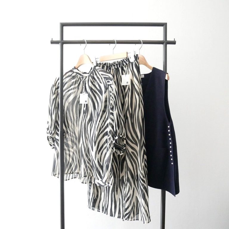 【買取入荷】23SS Ballsey / TOMORROWLAND パールコンビ Vネックベスト ボールジィ